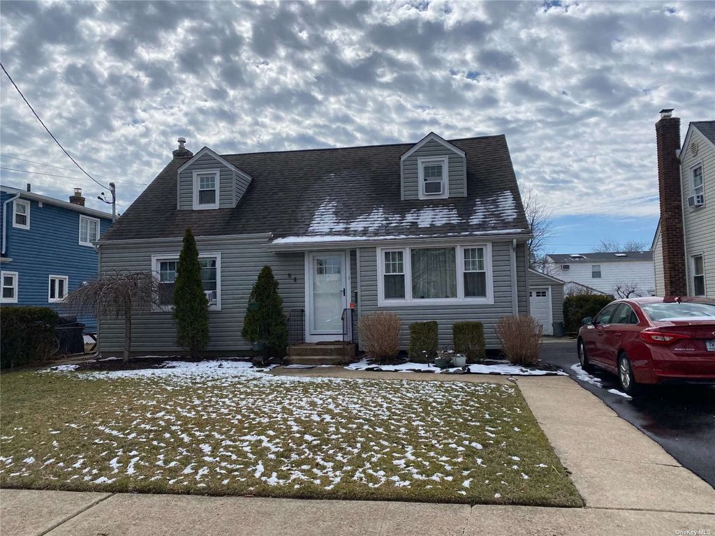 84 Berry Street, Valley Stream, NY 11580 | Trulia