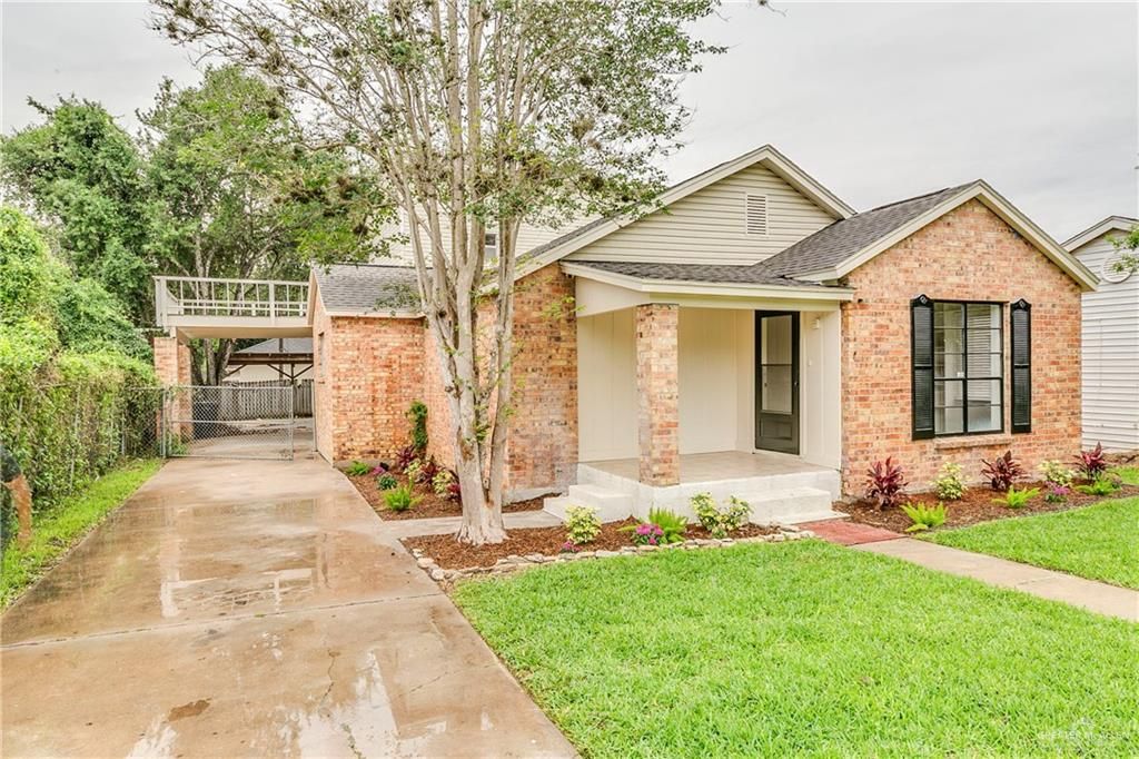 810 S Missouri Ave, Weslaco, TX 78596 - See Est. Value, Schools & More