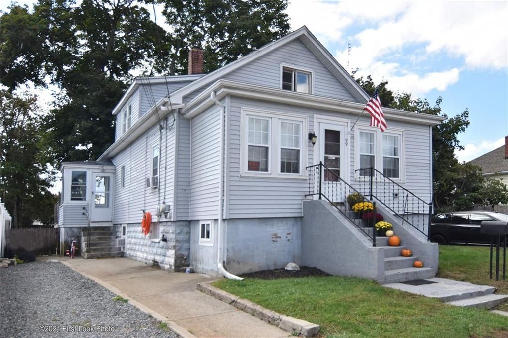 99 Merrill St, East Providence, RI 02914 | Trulia