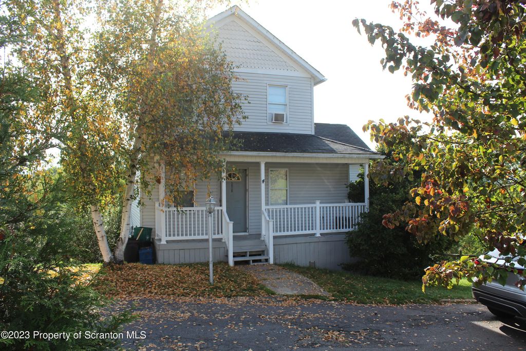 270 Main St, Eynon, PA 18403 - See Est. Value, Schools & More