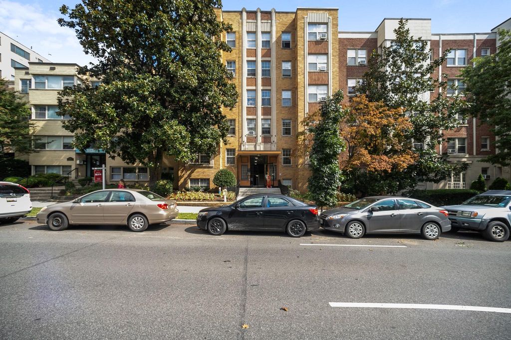 5429 Connecticut Ave NW #1-B6, Washington, DC 20015 - See Est. Value ...