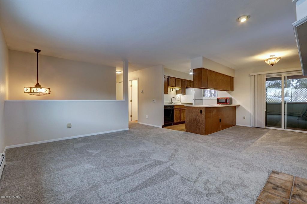 134 1/2 W 12th Ave, Anchorage, AK 99501 | Trulia