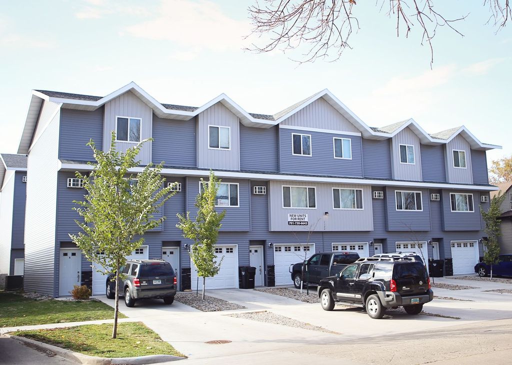 1017 & 1021 16th St N #1017F, Fargo, ND 58102 - See Est. Value, Schools ...