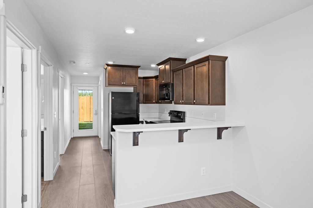 601 N Reed St #609, Sisters, OR 97759 | Trulia