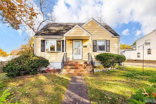 199 Cumming Ave, Maywood, NJ 07607 | Trulia