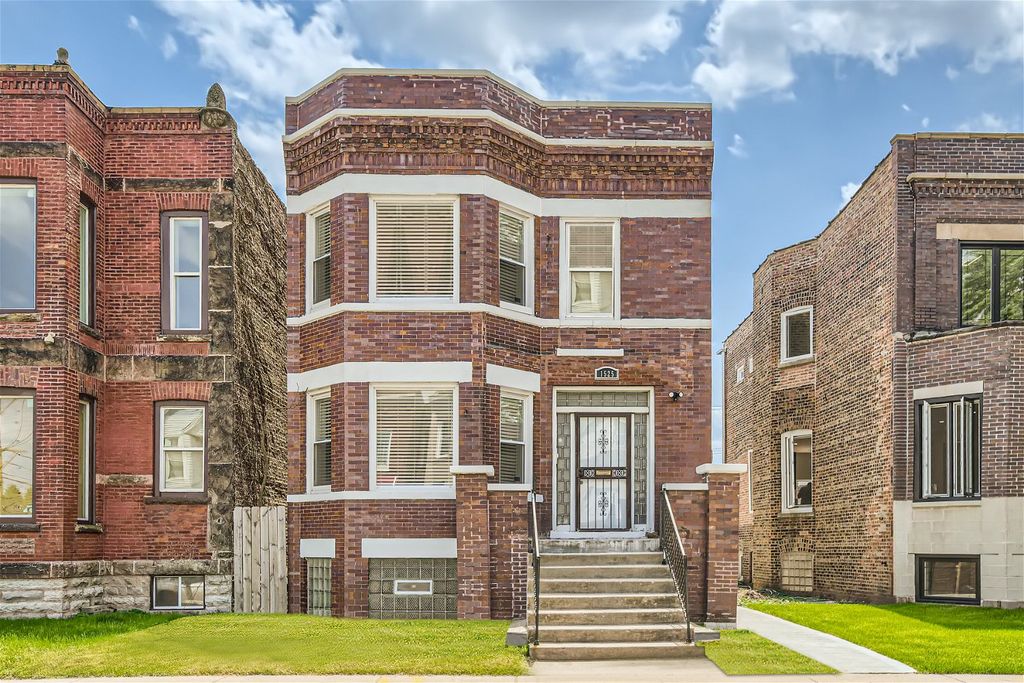 1525 E 72nd St #1, Chicago, IL 60619 | MLS# 12064766 | Trulia