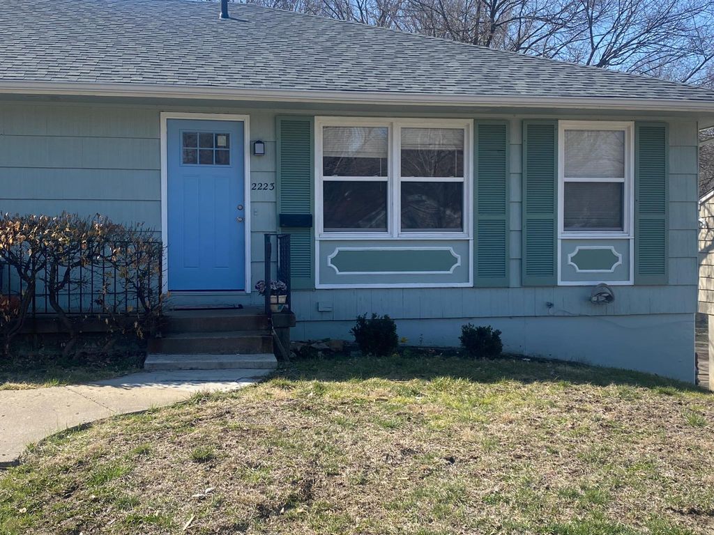 2223 E 75th St #2223, Kansas City, MO 64132 - See Est. Value, Schools ...