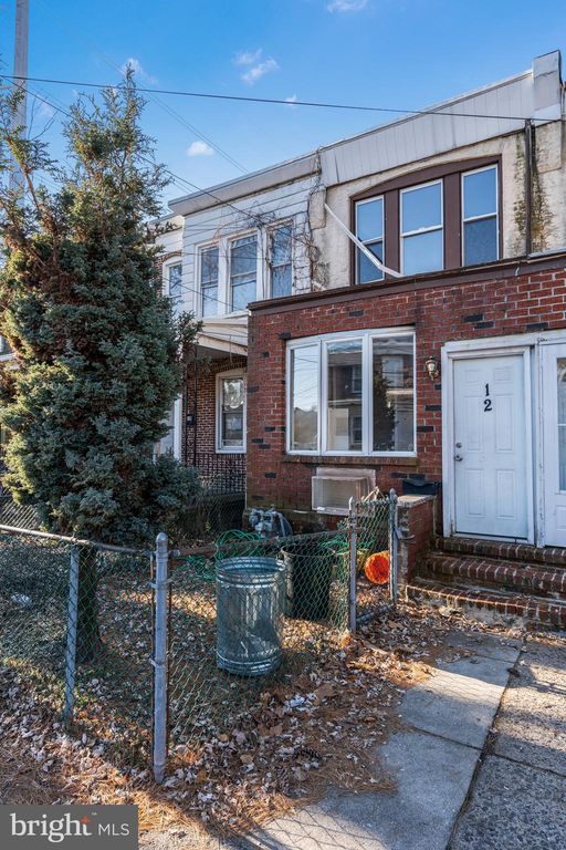 12 Rhodes Ave, Collingdale, PA 19023 - See Est. Value, Schools & More