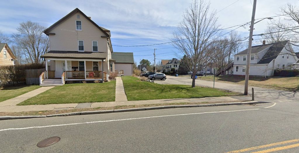 435 Washington St #3, Whitman, MA 02382 | Trulia