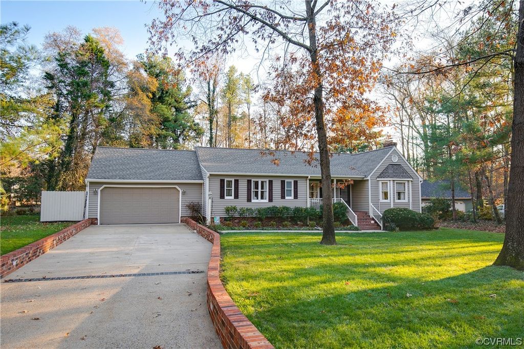 10413 Glen Oaks Dr, Chester, VA 23831 - See Est. Value, Schools & More