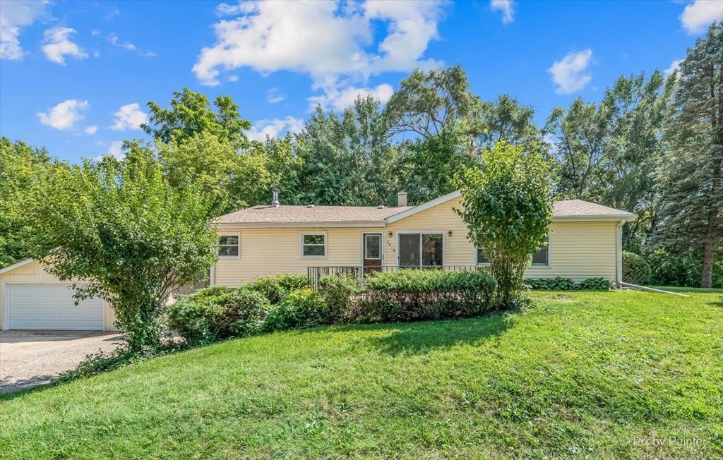 2818 Rose Marie Dr, Wonder Lake, IL 60097 - See Est. Value, Schools & More