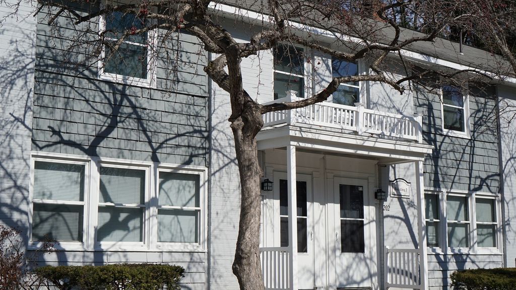 240 Harvard St #4-409, Portland, ME 04103 - See Est. Value, Schools & More