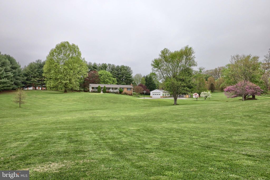 14608 Triadelphia Rd, Glenelg, MD 21737 - See Est. Value, Schools & More