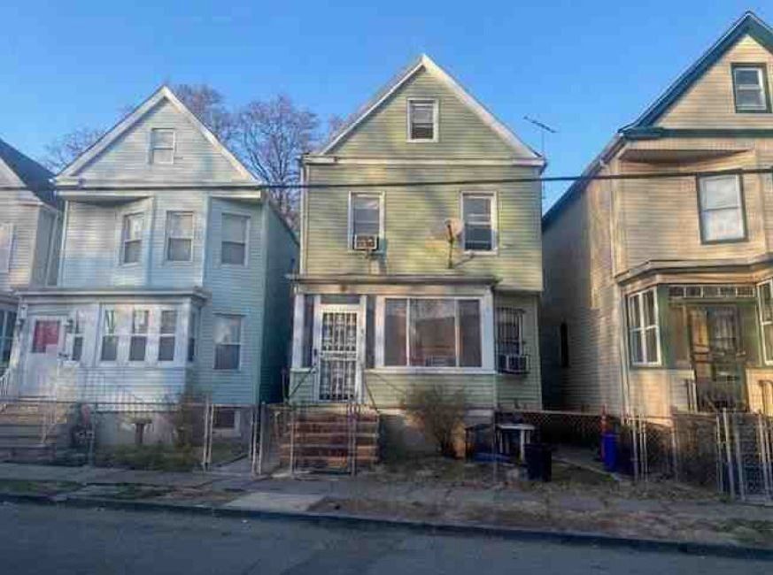 42 Springdale Ave, East Orange, NJ 07017 | Trulia