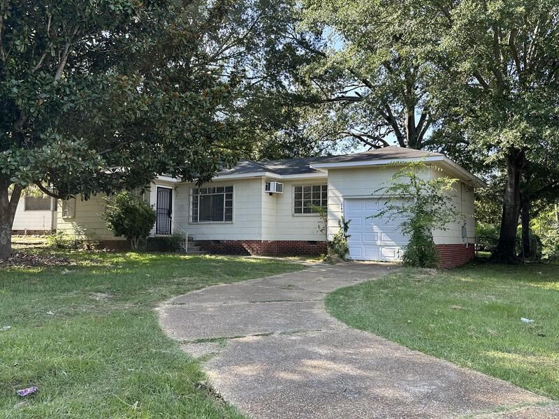 740 Raymond Rd, Jackson, MS 39204 - See Est. Value, Schools & More
