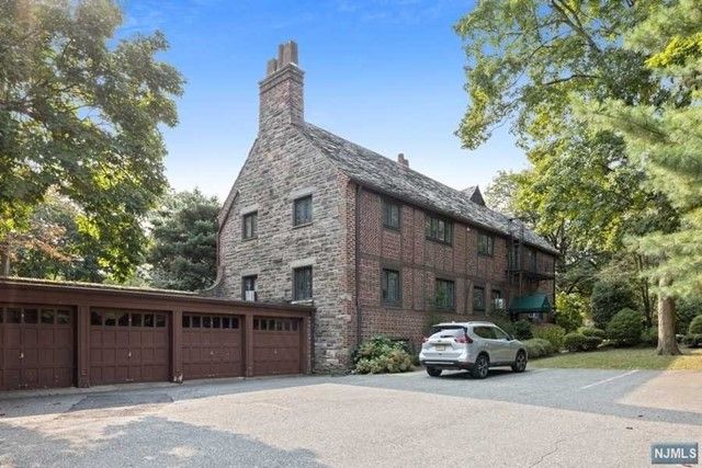 1 Byrne Ln #11, Tenafly, NJ 07670 | Trulia