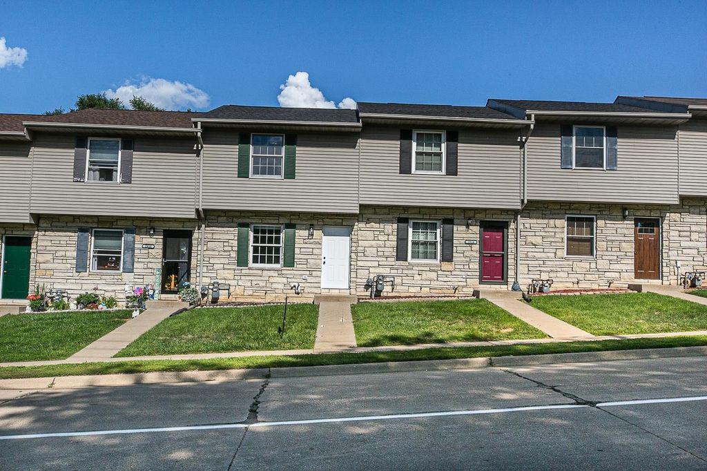 2816 John F Kennedy Rd, Dubuque, IA 52002 | Trulia