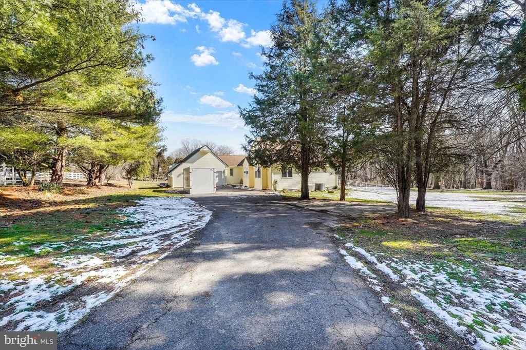 42 Matthew Bathon Ct, Elkton, MD 21921 - See Est. Value, Schools & More