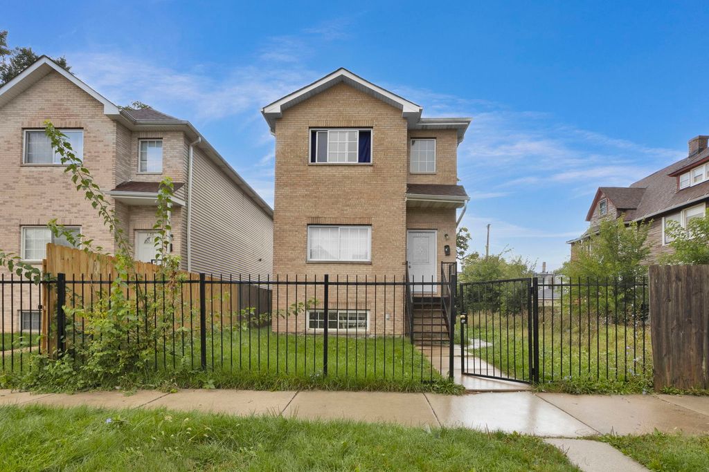 162 N Latrobe Ave, Chicago, IL 60644 | MLS# 11895815 | Trulia