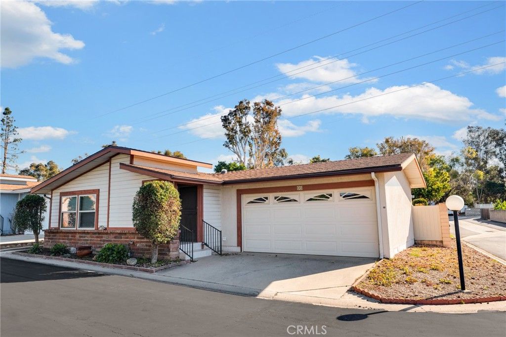 80 Bobolink Ln #80, Ventura, CA 93003 - See Est. Value, Schools & More