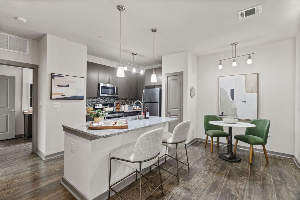 5039 Hamilton Wolfe Rd #6154010, San Antonio, TX 78229 - See Est. Value ...