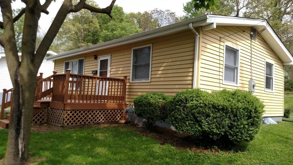 333 MONTGOMERY AVE, Staunton, VA 24401 - See Est. Value, Schools & More