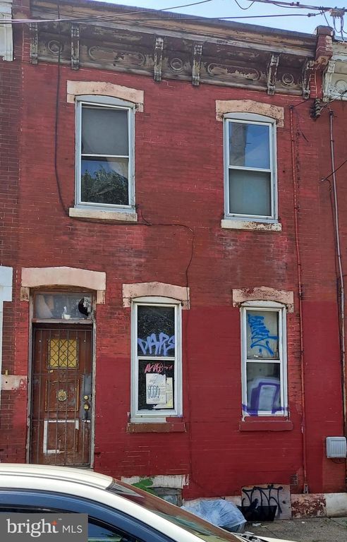 636 W Indiana Ave, Philadelphia, PA 19133 - See Est. Value, Schools & More