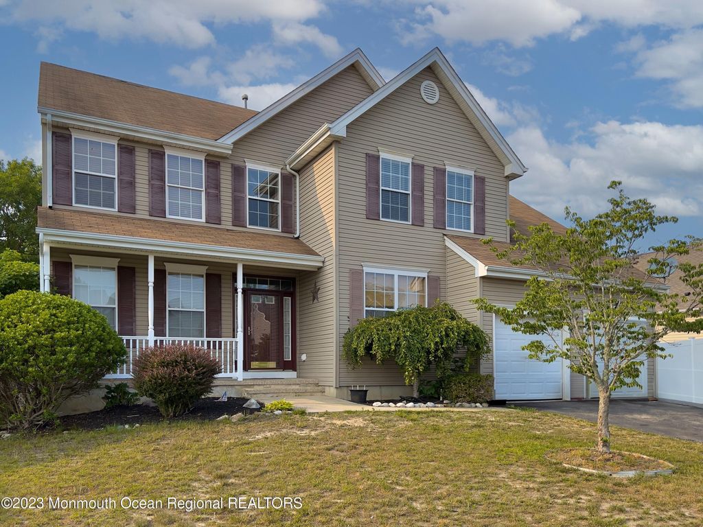 37 David Drive, Barnegat, NJ 08005 - See Est. Value, Schools & More