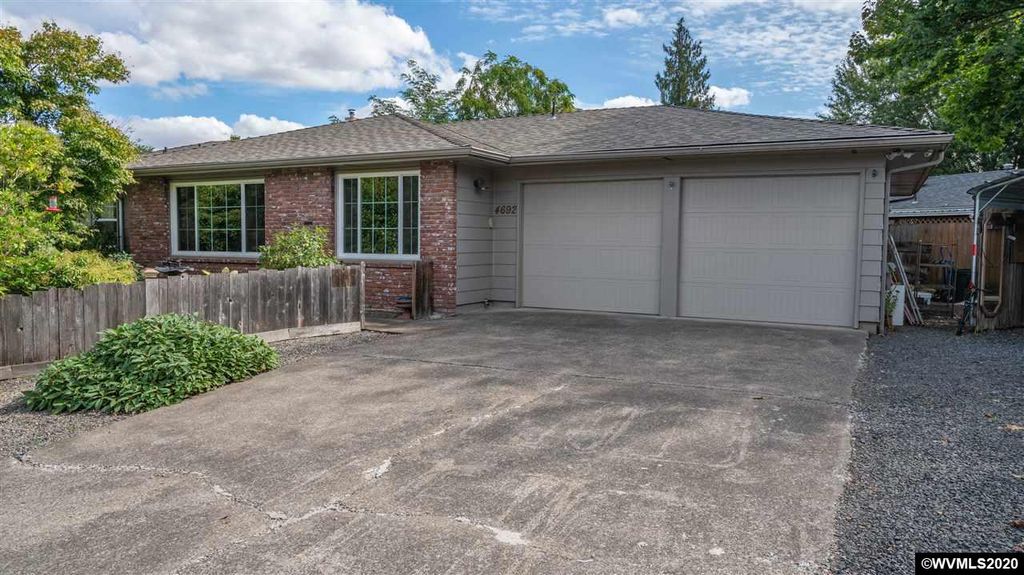 4692 Princess Ct NE, Salem, OR 97305 - See Est. Value, Schools & More