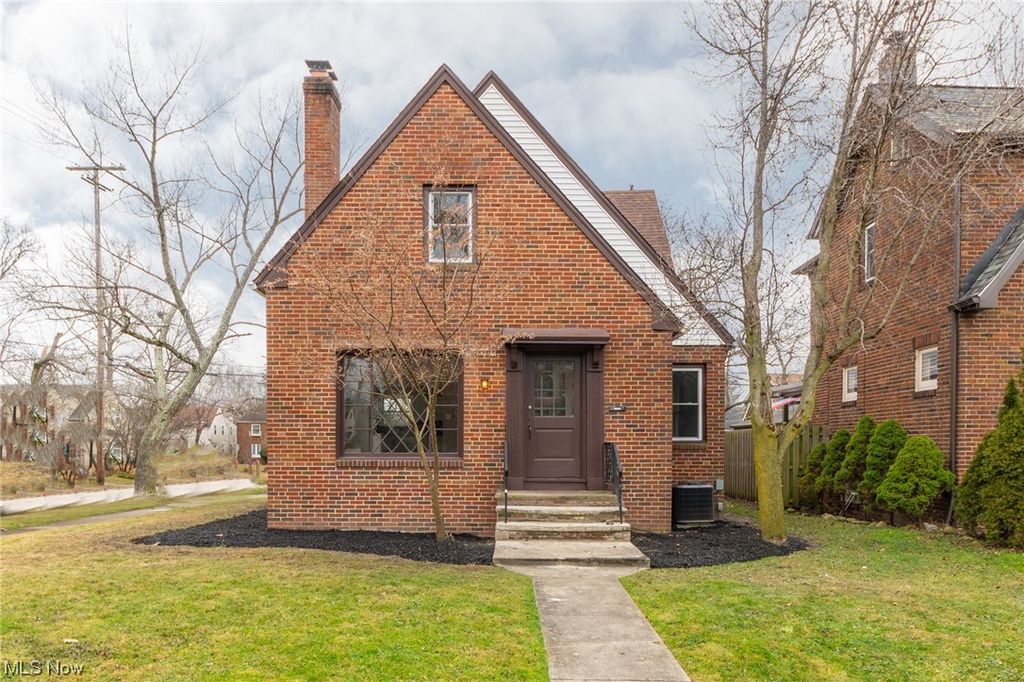 2410 Rinard Rd, Cleveland Heights, OH 44118 - See Est. Value, Schools & More