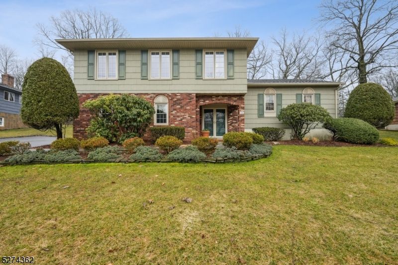 26 Ralph Rd, West Orange, NJ 07052 - See Est. Value, Schools & More