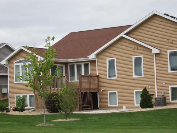 3225 White Tail Ln #F, Oshkosh, WI 54904 - See Est. Value, Schools & More