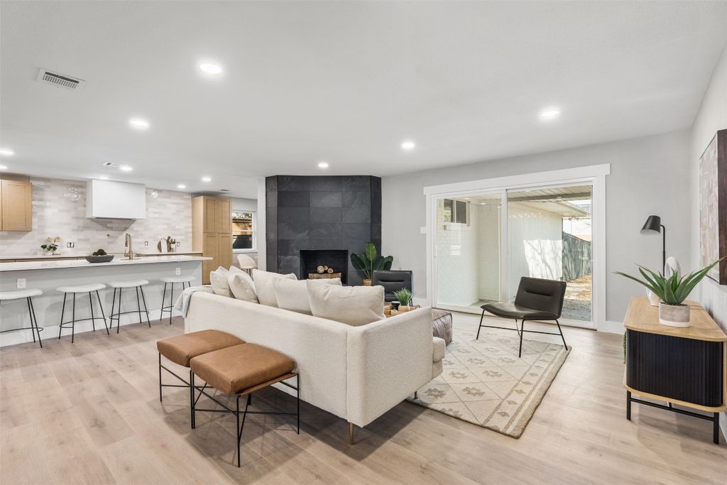 11006 Ferndale Rd, Dallas, TX 75238 | MLS# 20505762 | Trulia