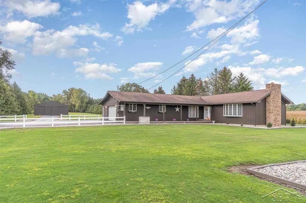 3014 Gabel Rd, Saginaw, MI 48601 | Trulia