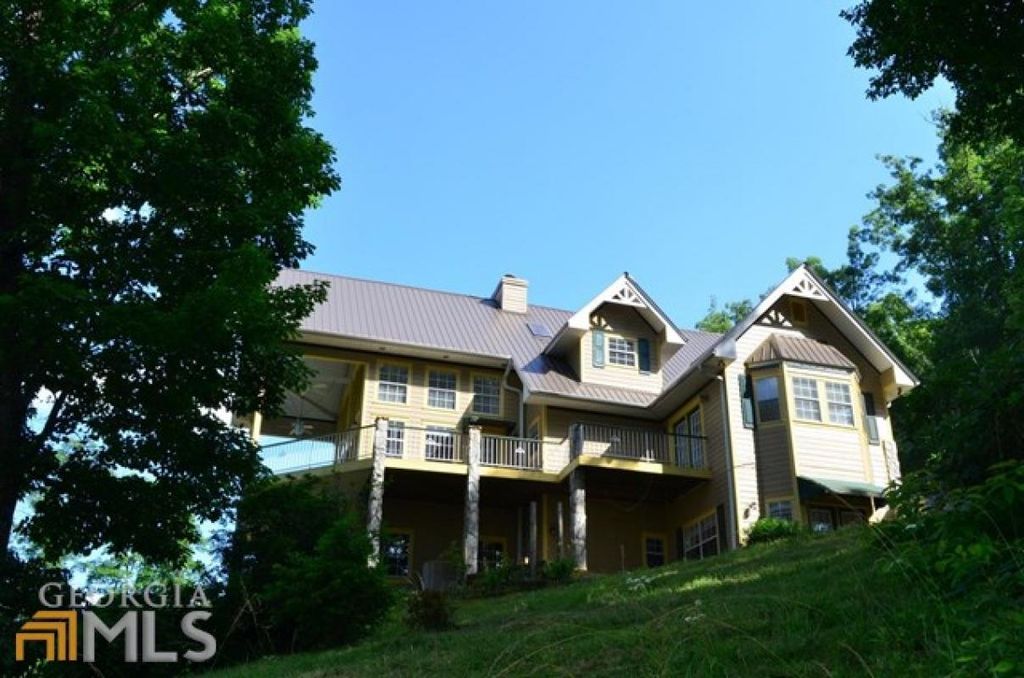 925 Dann Rd, Young Harris, GA 30582 - See Est. Value, Schools & More