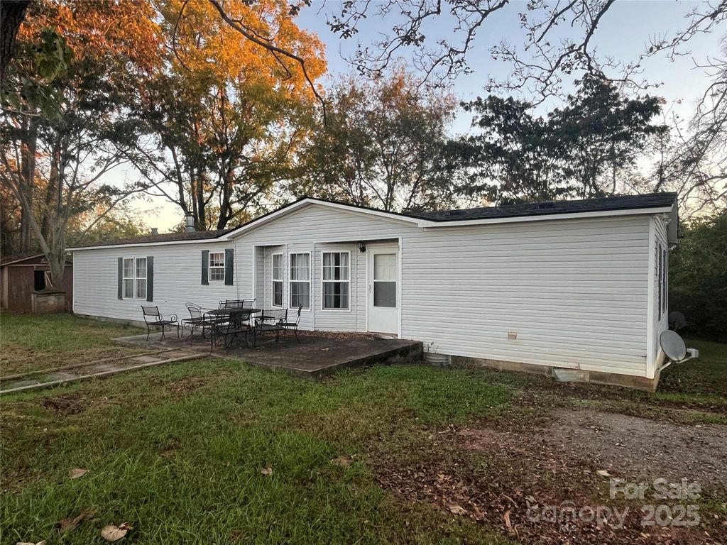 536-3 Pea Ridge Rd, Mill Spring, NC 28756 | MLS# 4316846 | Trulia