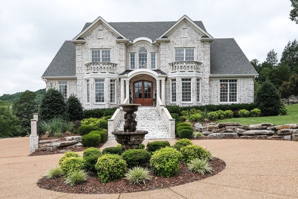 111 Balleroy Dr, Brentwood, TN 37027 - See Est. Value, Schools & More