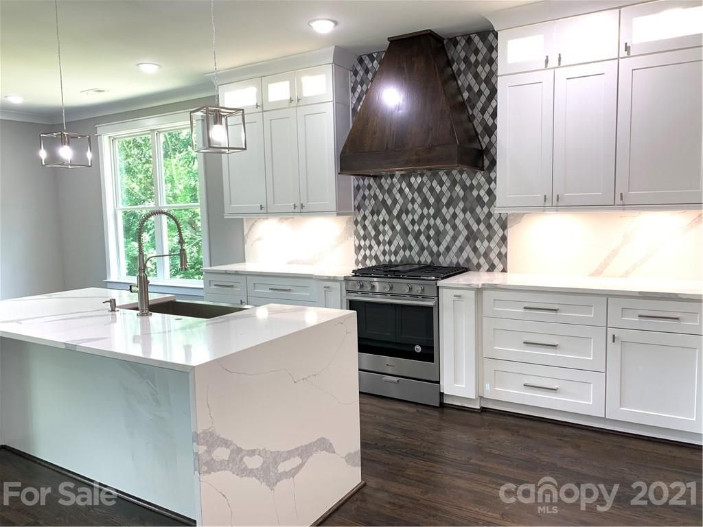 300 Setter Ct, Concord, NC 28025 - See Est. Value, Schools & More