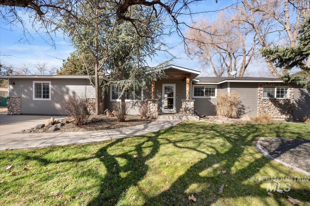 6305 S San Luis Way, Boise, ID 83709 | MLS# 98903008 | Trulia