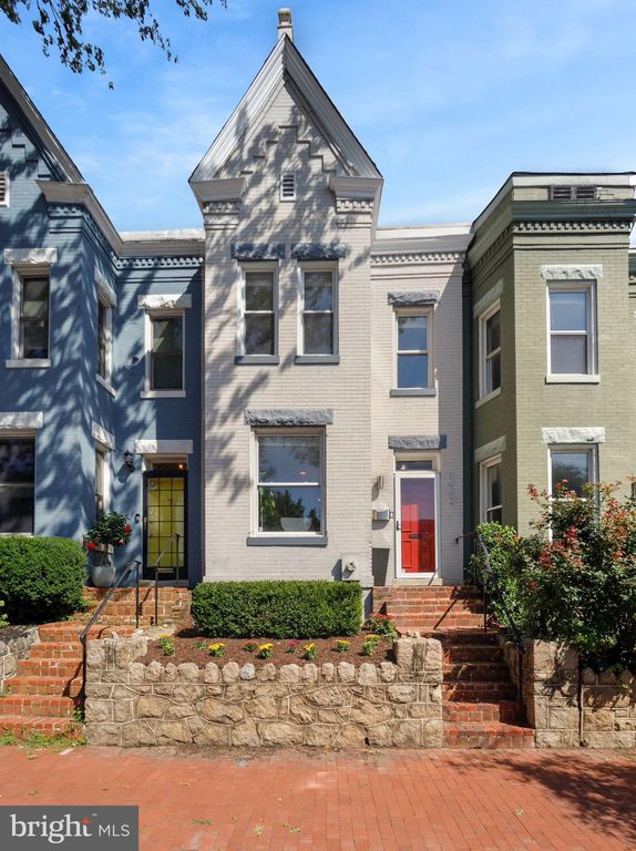 1442 E St SE, Washington, DC 20003 - See Est. Value, Schools & More