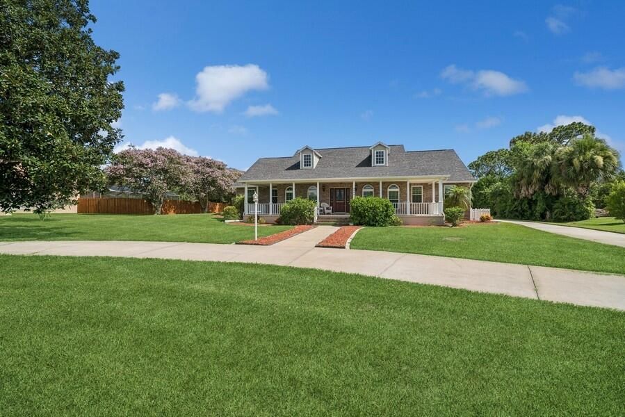 3984 Sparrow Hawk Rd, Melbourne, FL 32934 - See Est. Value, Schools & More