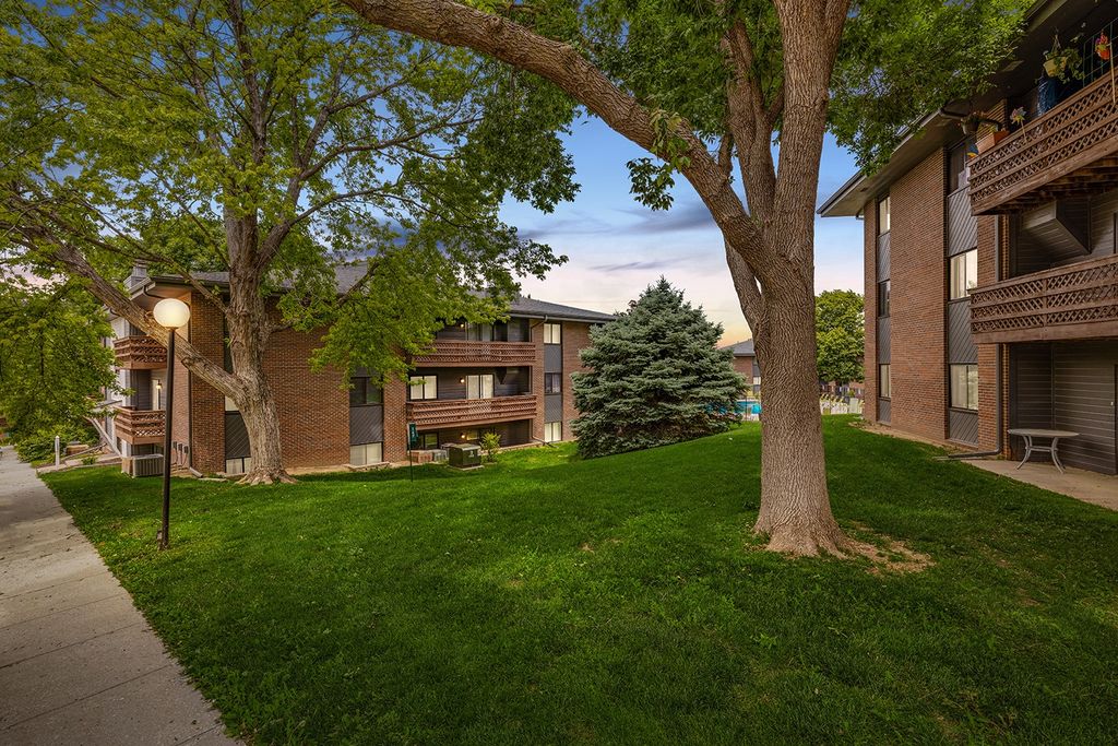 9510 Park Dr #9-102, Omaha, NE 68127 - See Est. Value, Schools & More