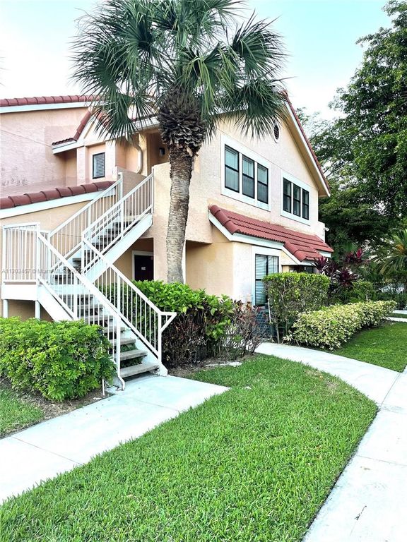 15581 SW 104th Ter #216, Miami, FL 33196 - See Est. Value, Schools & More