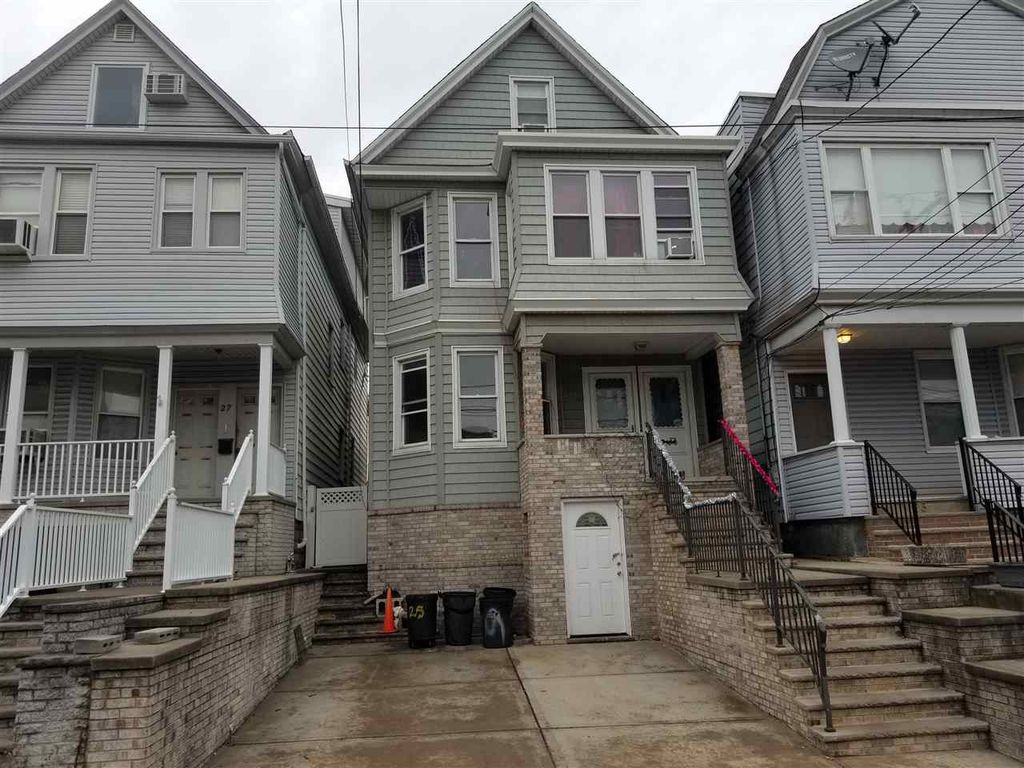 25 W 52nd St, Bayonne, NJ 07002 | Trulia 25 W 52nd St, Bayonne, NJ 07002 | Trulia
