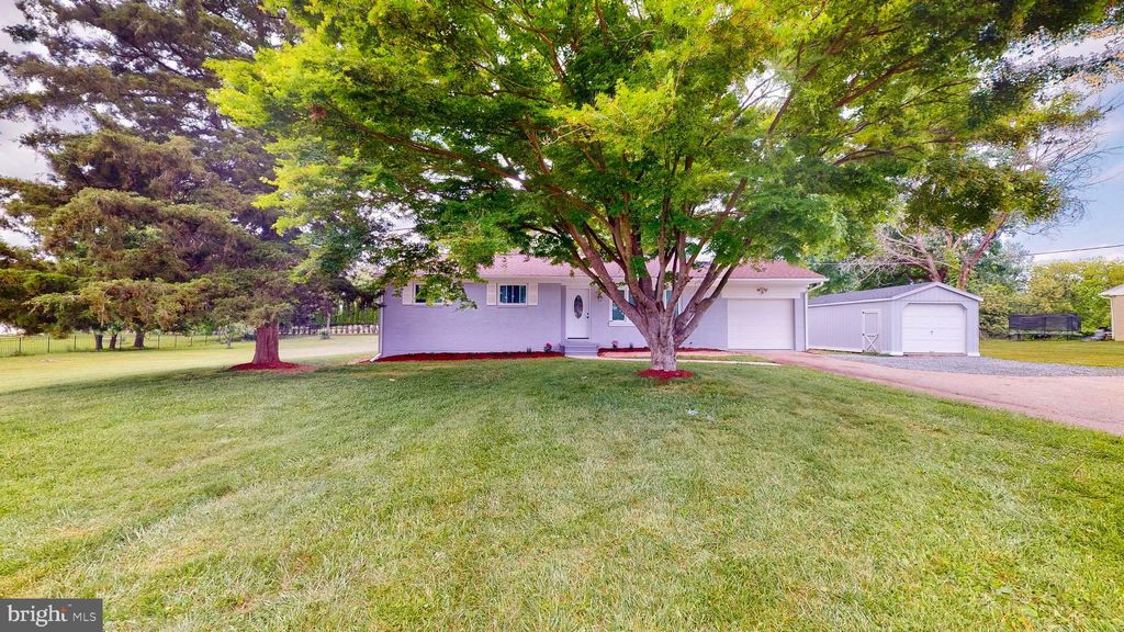 11819 Greenspring Ave, Owings Mills, MD 21117 - See Est. Value, Schools ...