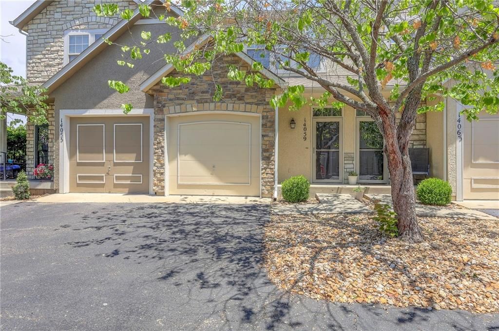 14059 W 112th Ter, Lenexa, KS 66215 - See Est. Value, Schools & More