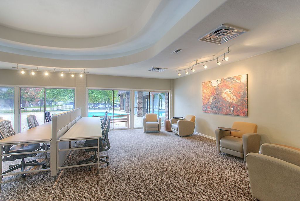 704 S Drake Rd #V-11, Kalamazoo, MI 49009 | Trulia