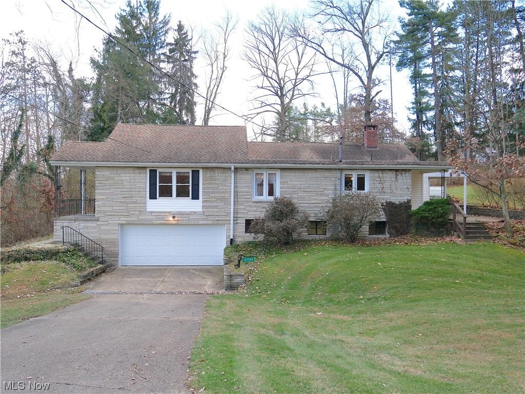 67783 Charleston Ln, Saint Clairsville, OH 43950 - See Est. Value ...