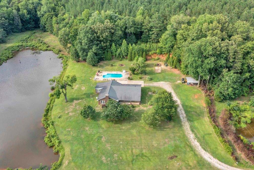 3038 River Rd, Union, SC 29379 - See Est. Value, Schools & More