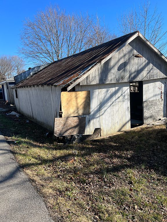 9150 State Road 64, Georgetown, IN 47122 - See Est. Value, Schools & More